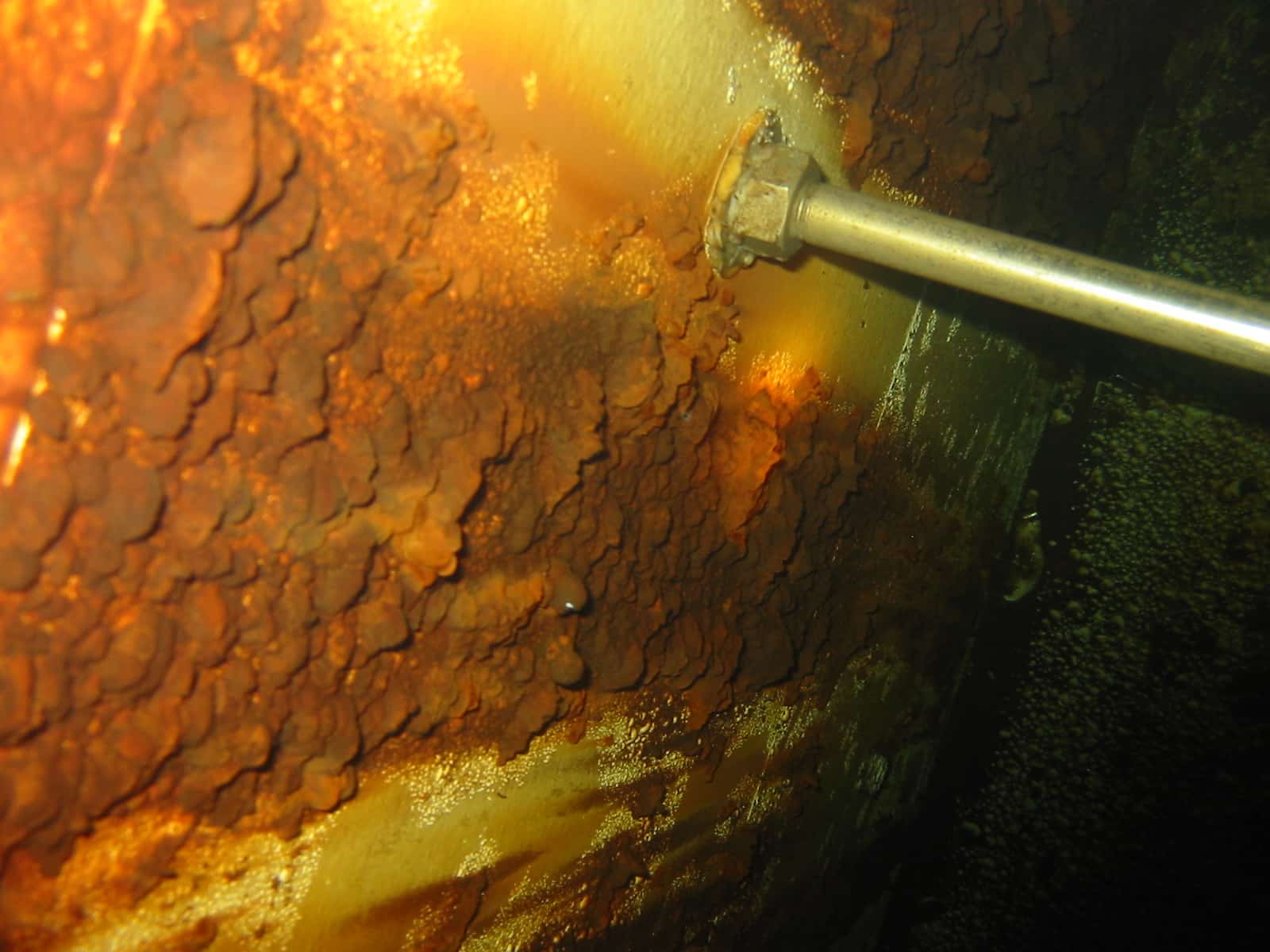 Using an ROV Drone to Spot Tank Problems Early